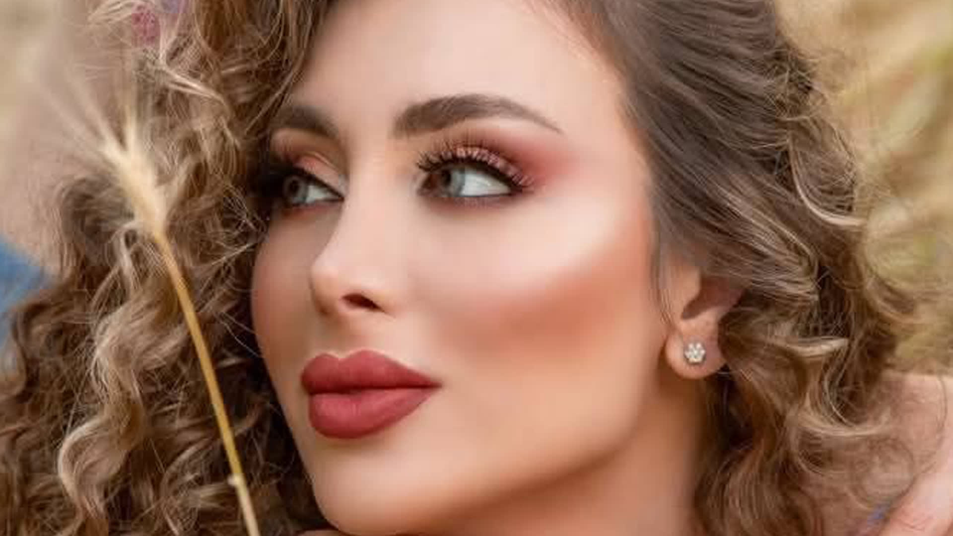 وفاة طفل الفنانة السورية إنجي مراد بعد يوم على رحيلها