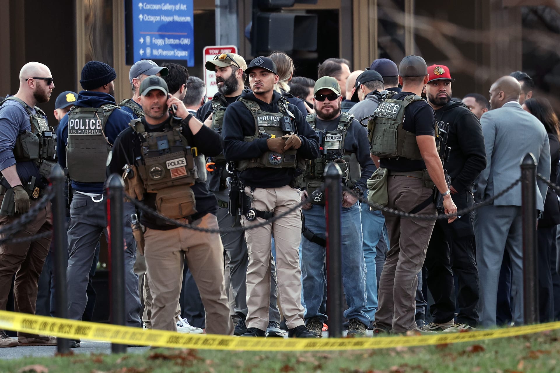 مصادر تكشف لـCNN ما توصل إليه FBI بشأن هوية المشتبه به في "إطلاق النار ...