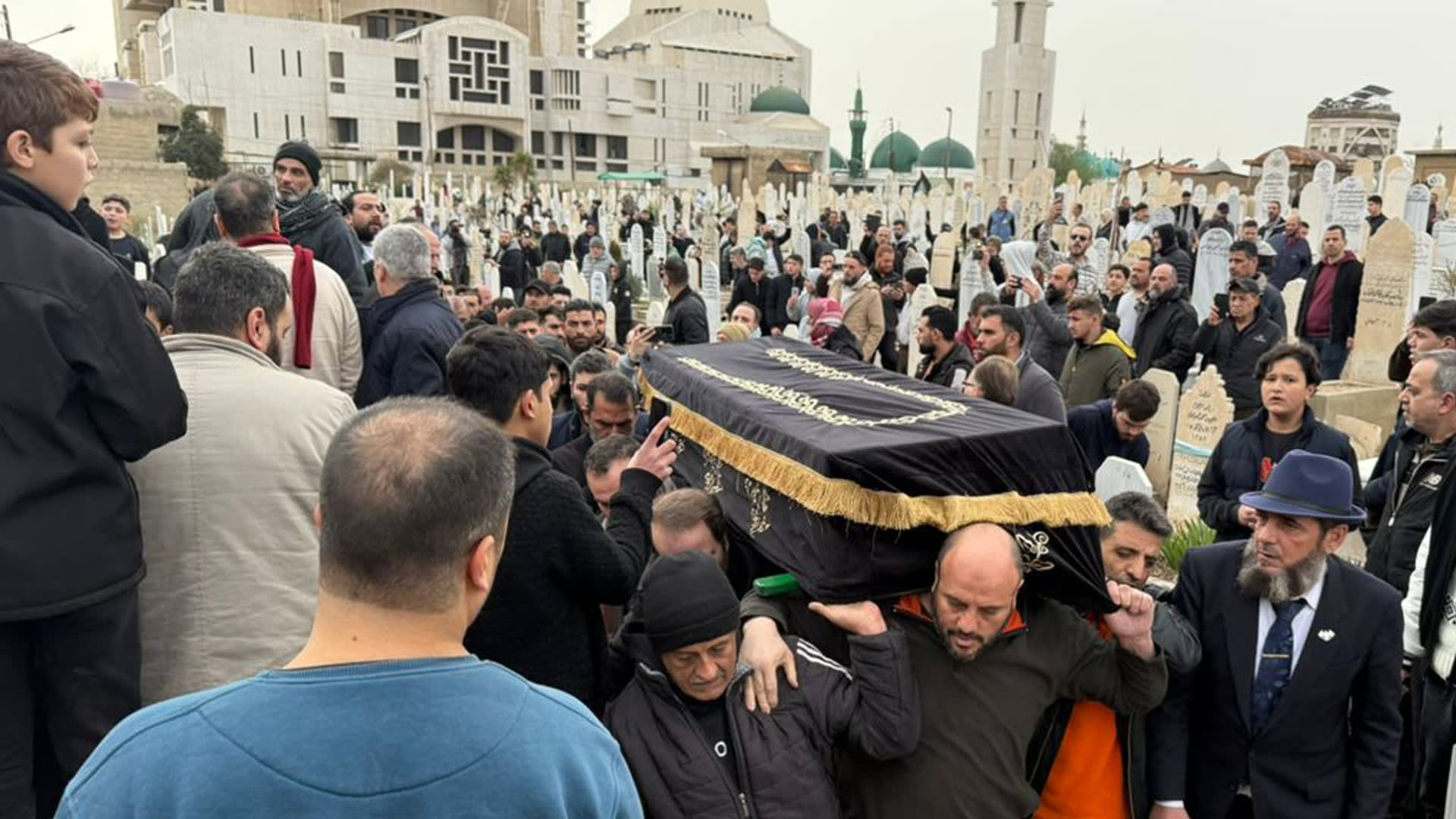 تشييع هدى شعراوي إلى مثواها الأخير وتفاصيل مروعة عن مقتلها