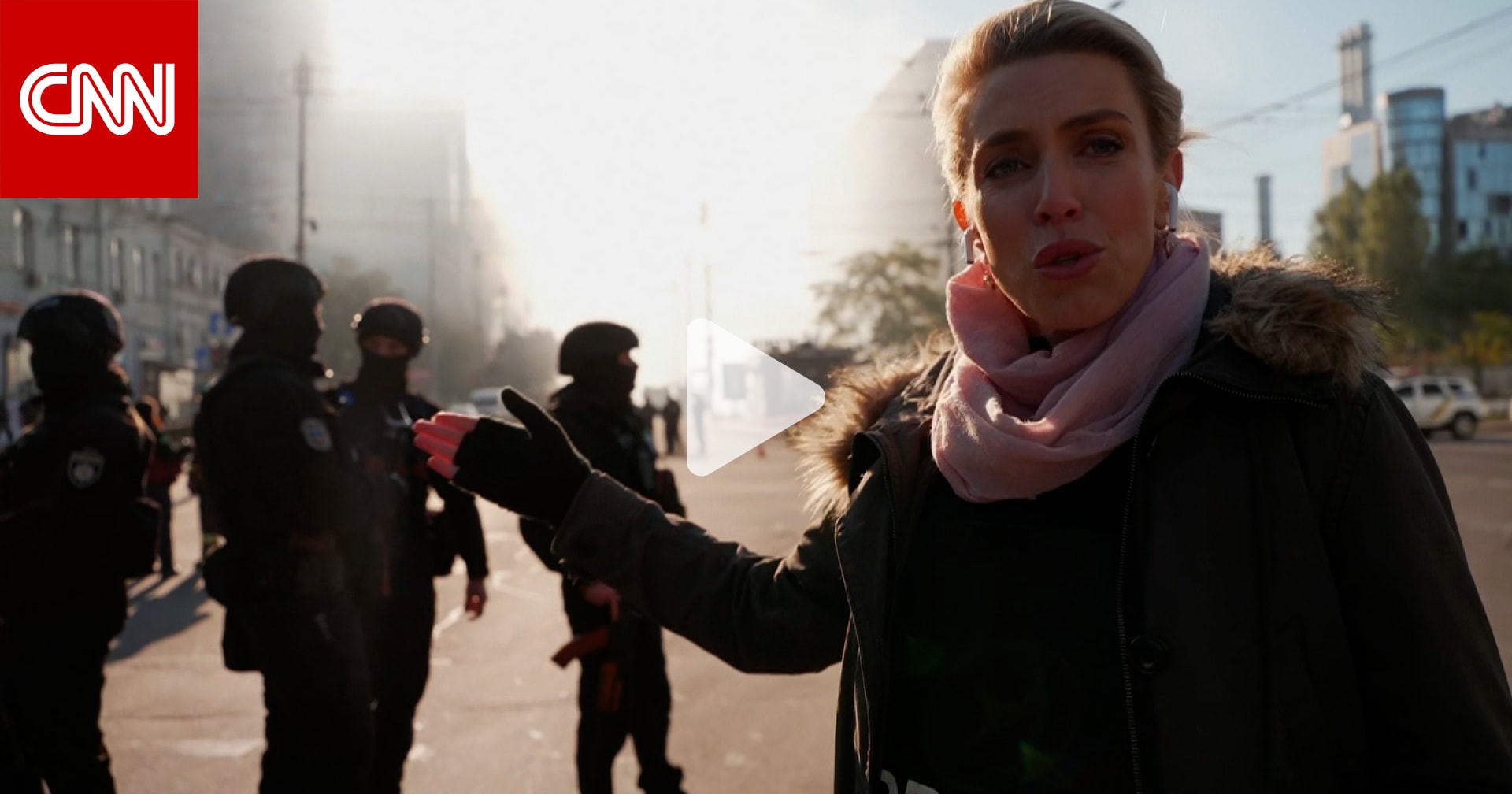 مراسلة CNN من موقع استهداف طائرة "كاميكازي" في كييف: 4 انفجارات على الأقل منذ الصباح - CNN Arabic