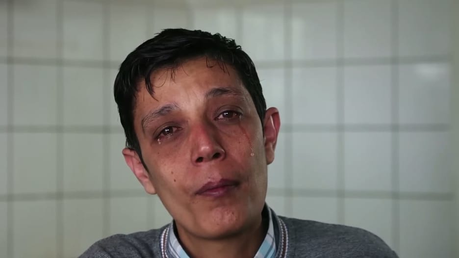 اغتصاب وضرب وإساءة نفسية هذا قصة مازن الحمادة الذي مات بسجون سوريا قبل أسبوع من سقوط نظام الأسد